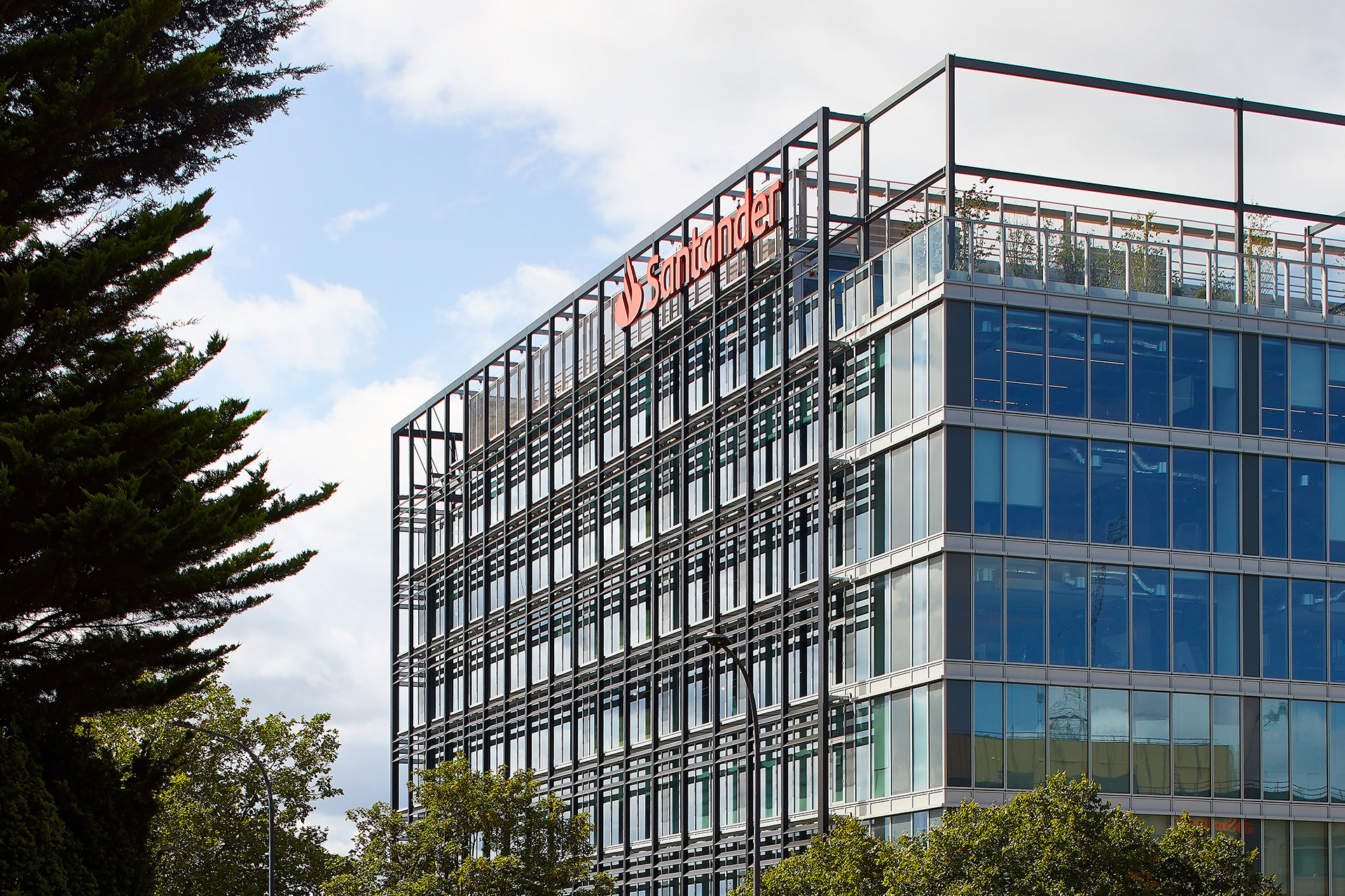 The Times spotlights Santander Unity Place as the workplace model of ...